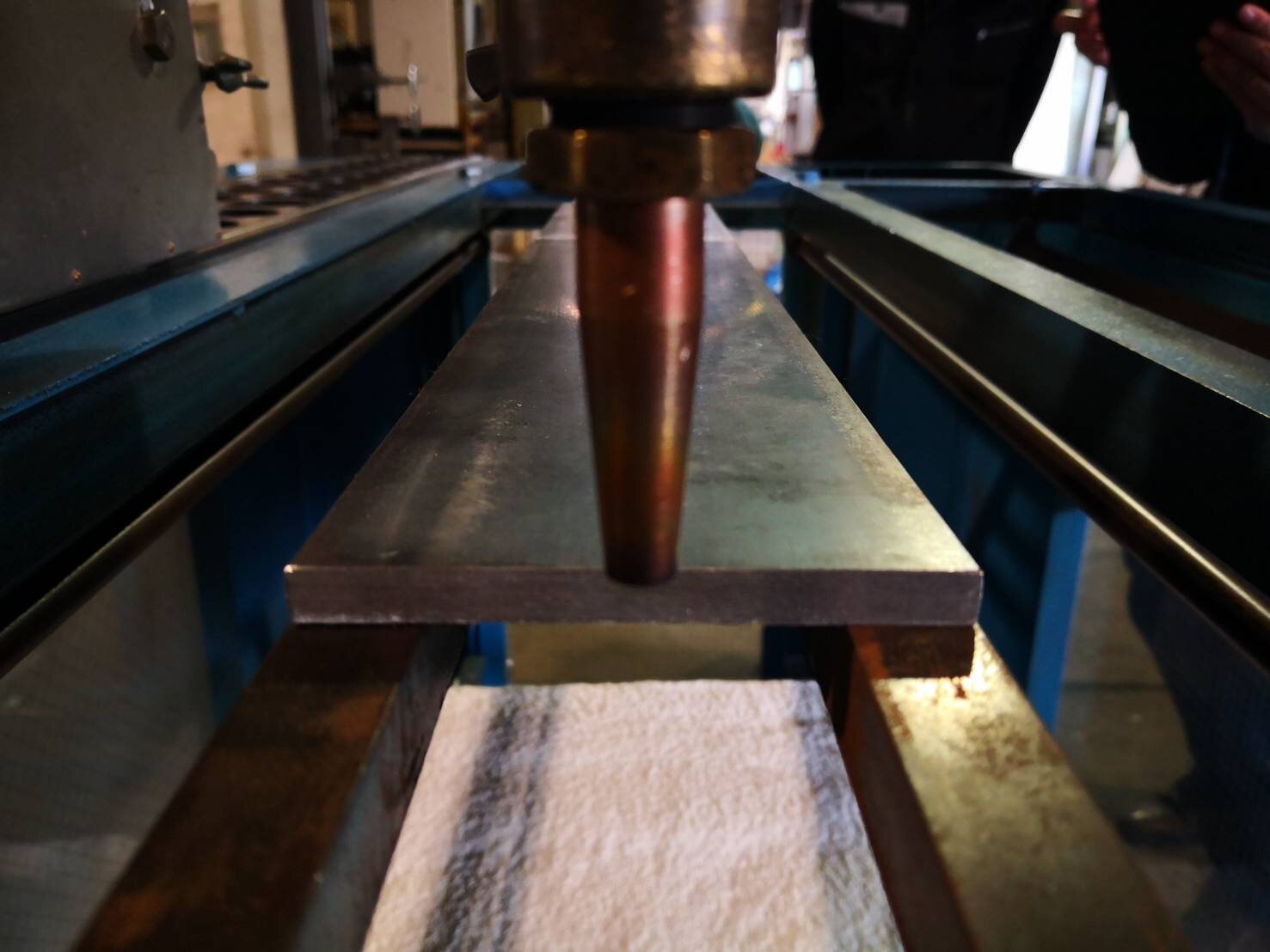 防火コーティング材「DC315」 - 事業紹介 | 小川商事株式会社